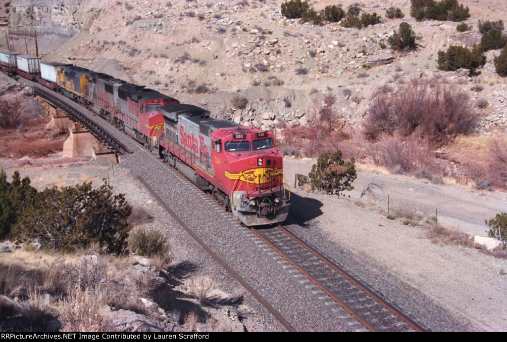 ATSF 528 E/B